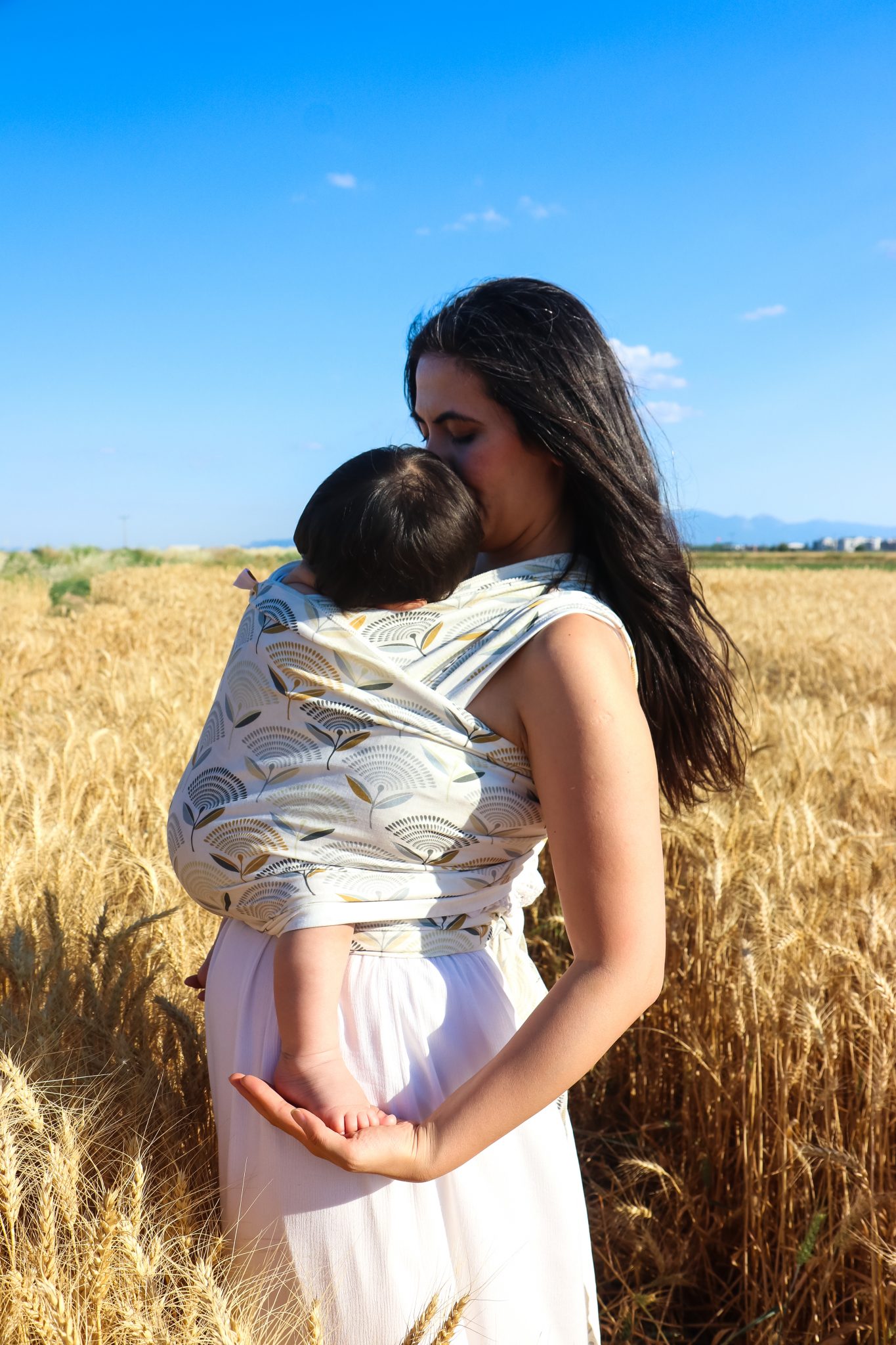 Neko Stretchy Wrap Sling -Fresia – Neko Slings